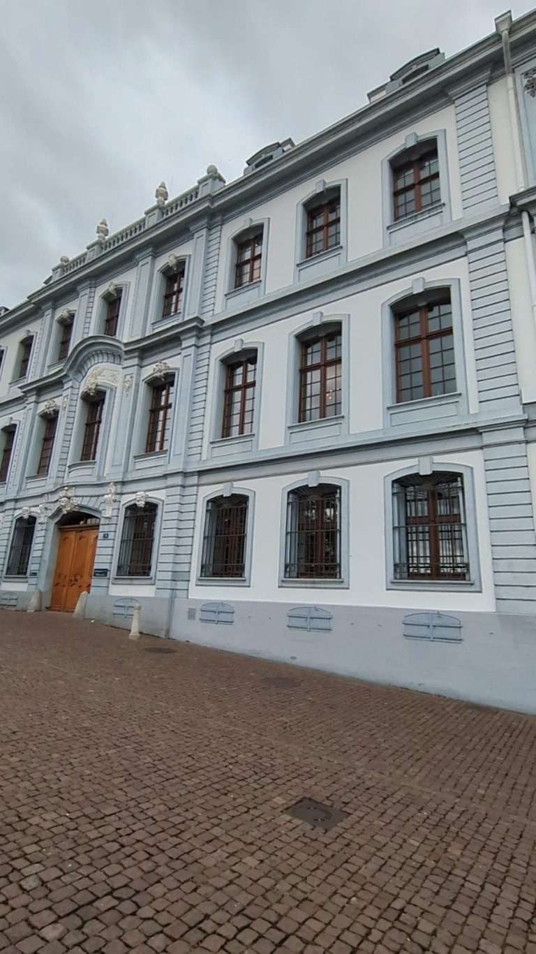 Guía De Viaje De Basilea - Guía Completa Y Actualizada 2025